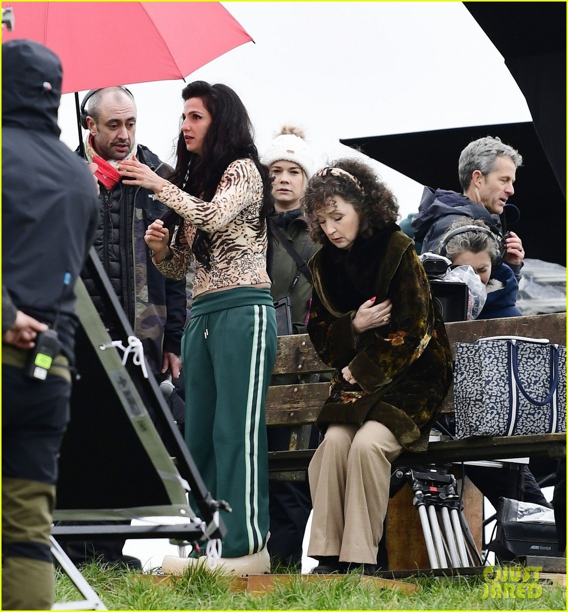 Marisa Abela Films Amy Winehouse Biopic Alongside Lesley Manville: Photo 4897672 | Photos | Just ...